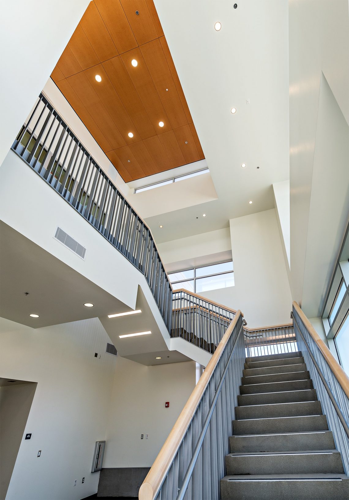 Fresno State PT & Intercollegiate Athletics Building | Halajian Architects